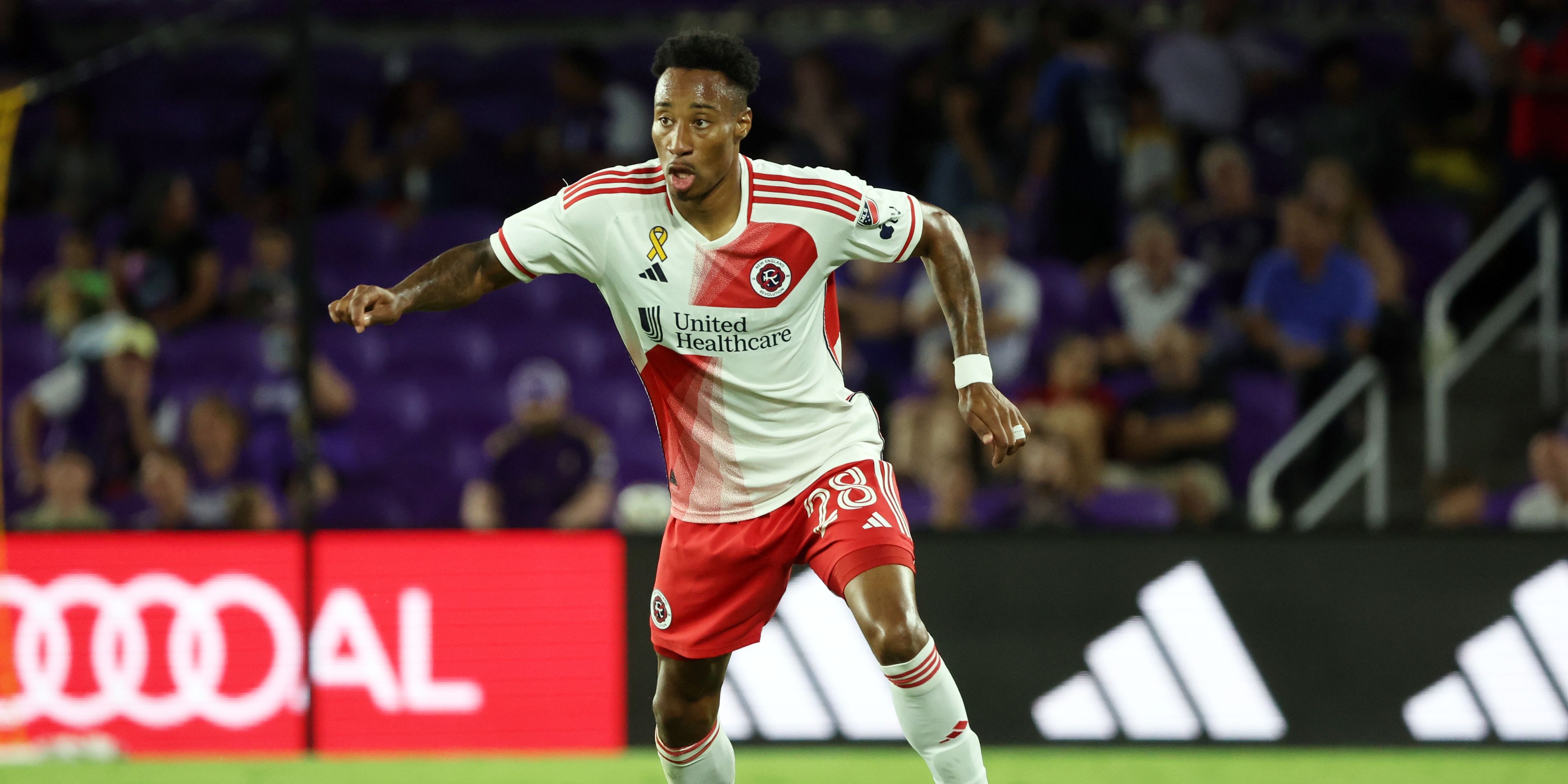 San Jose acquire three players in trade with New England: Sources