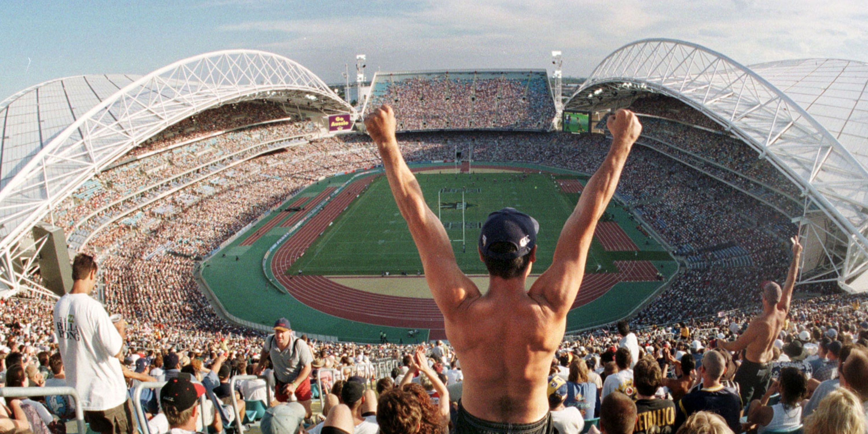 10 Greatest Multi-Sport Stadiums in the World [Ranked]