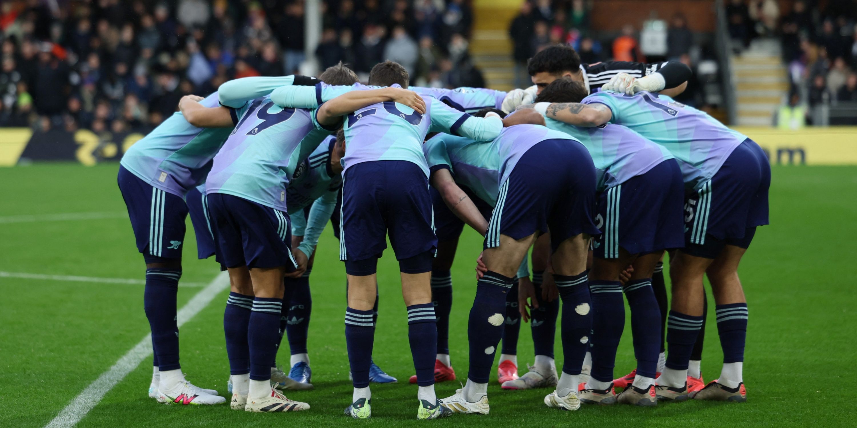 Arsenal Open Talks to Sign 'One of the Best Strikers in the World' Arsenal Open Talks to Sign 'One of the Best Strikers in the World'