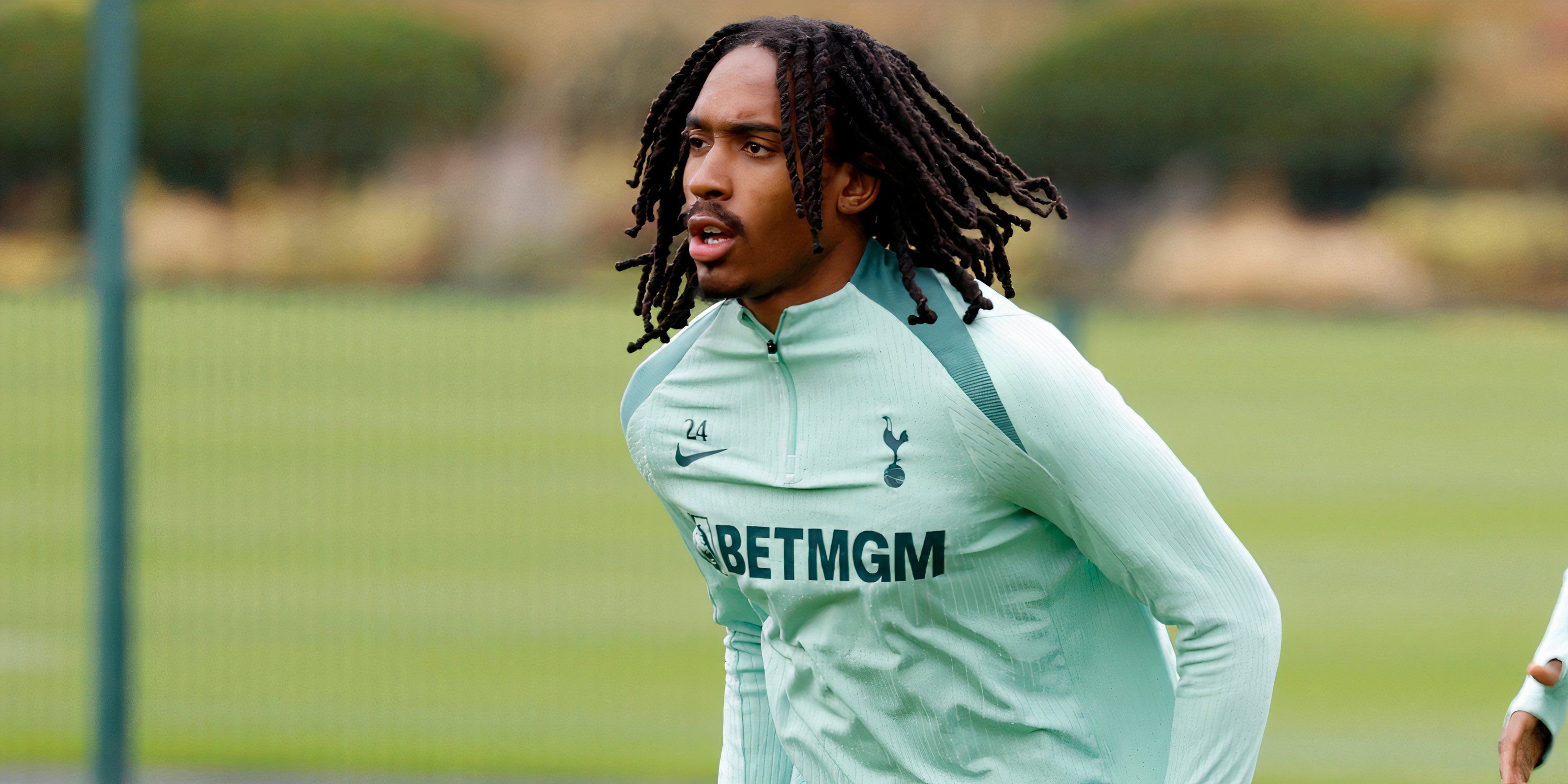 Exclusive: Tottenham 'Set to Get January Enquiries' Over Djed Spence