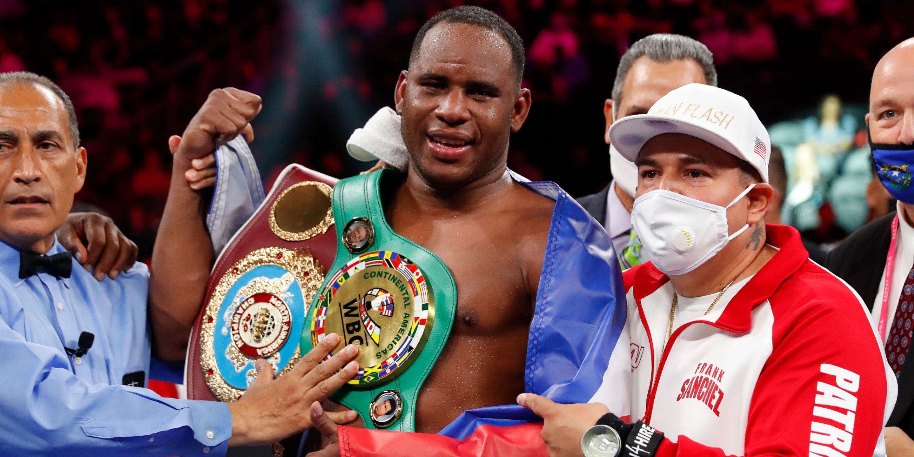 AI Names & Ranks 10 Greatest Heavyweight Boxers Right Now