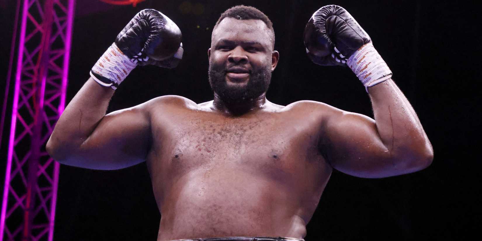 AI Names & Ranks 10 Greatest Heavyweight Boxers Right Now