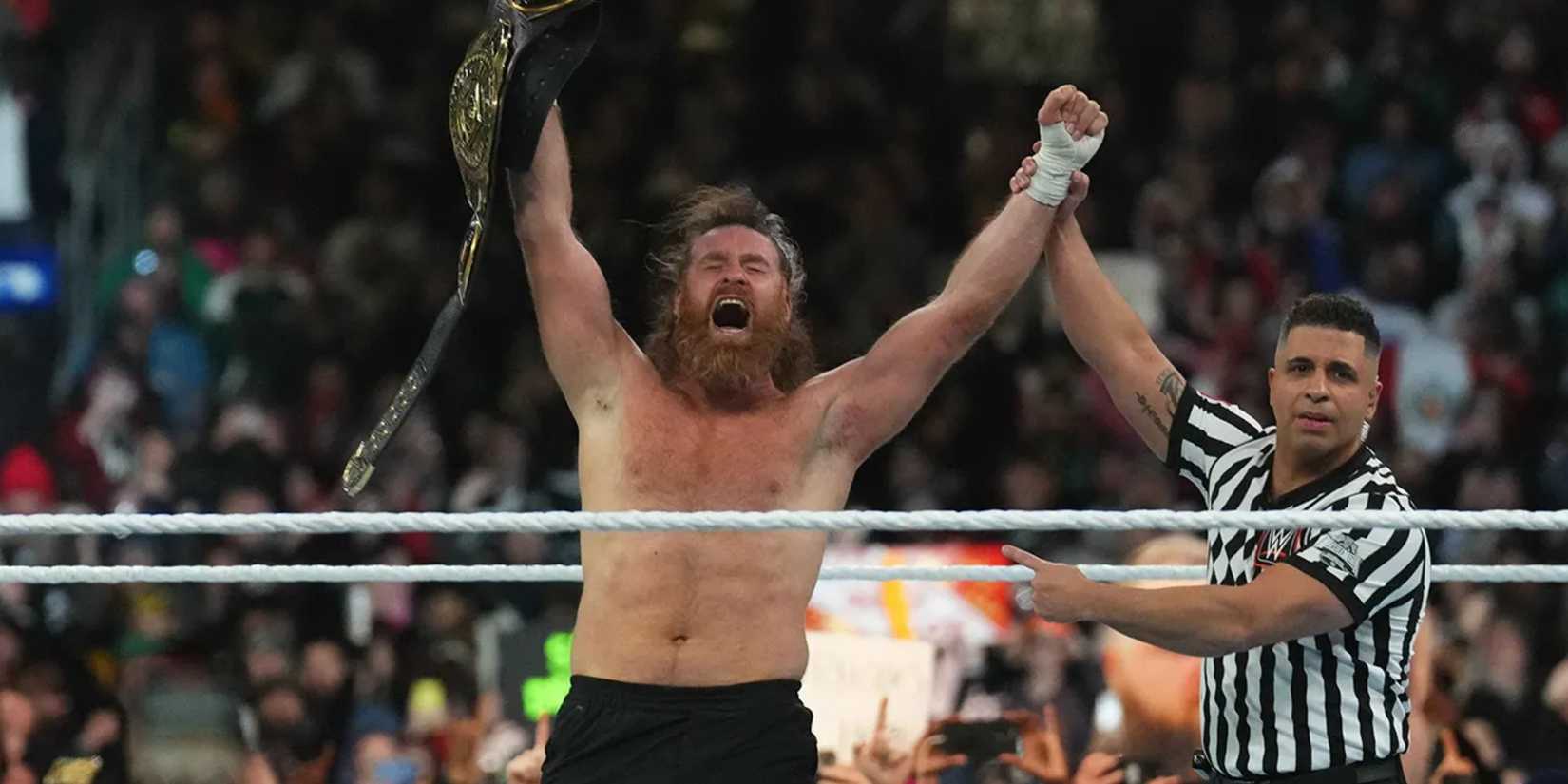10 Most Emotional WWE Moments of 2024 [Ranked]