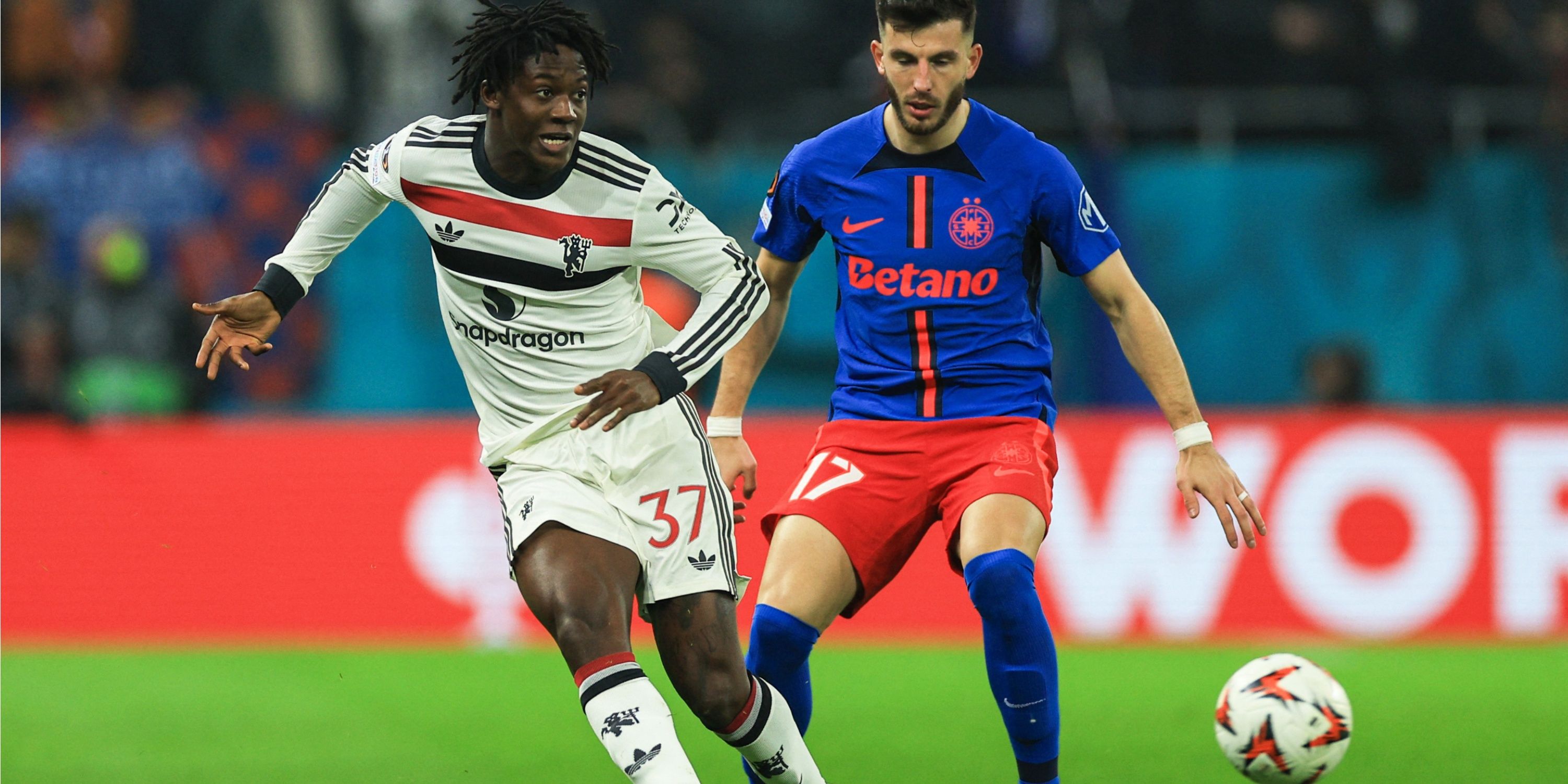 Steaua Bucharest 0-2 Manchester United: Player Ratings and Match Highlights