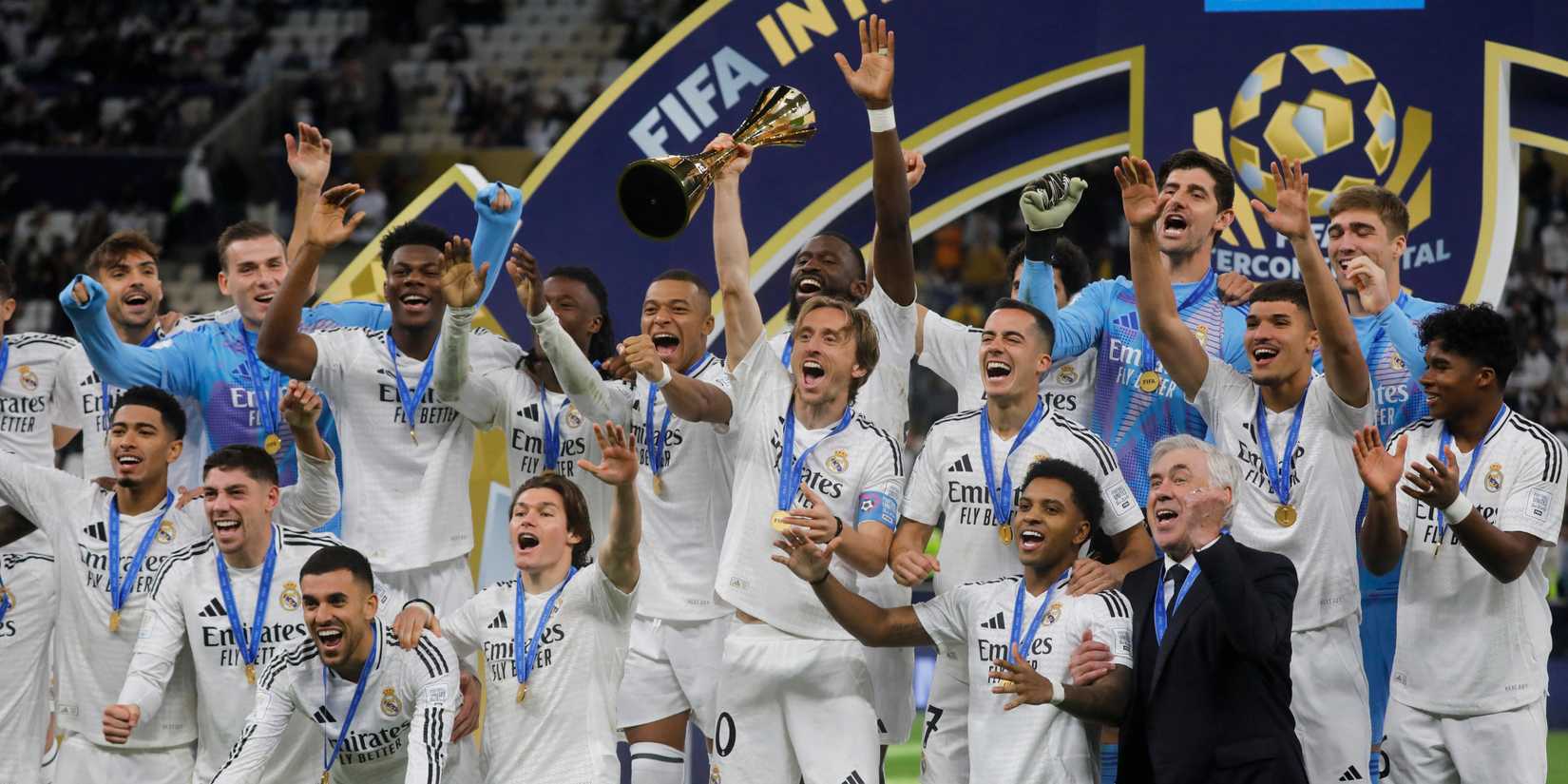 Why Man City Still Have FIFA Club World Cup Winners' Badge on Their Shirt