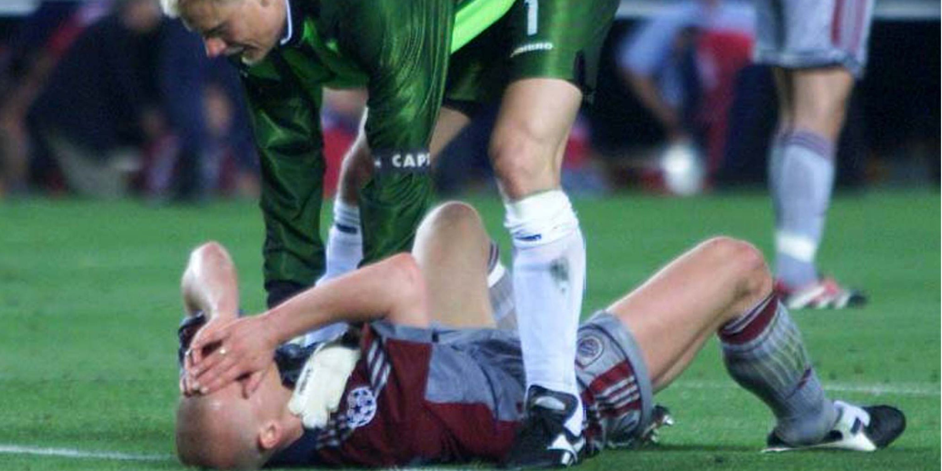 The 9 Worst Strikers in Football History [Ranked]