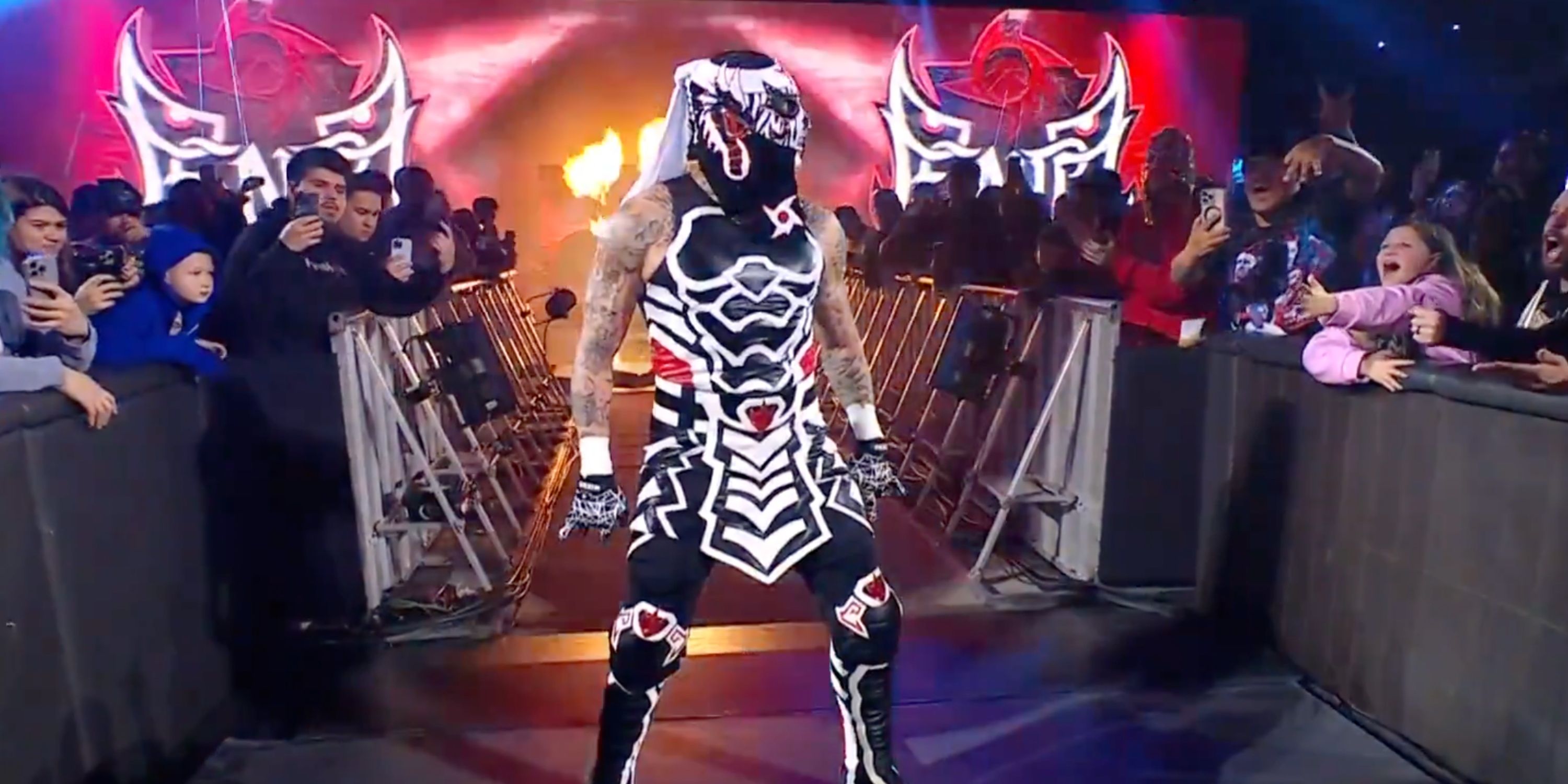 Some Superstars Reportedly 'Not Thrilled' With Penta's WWE Debut