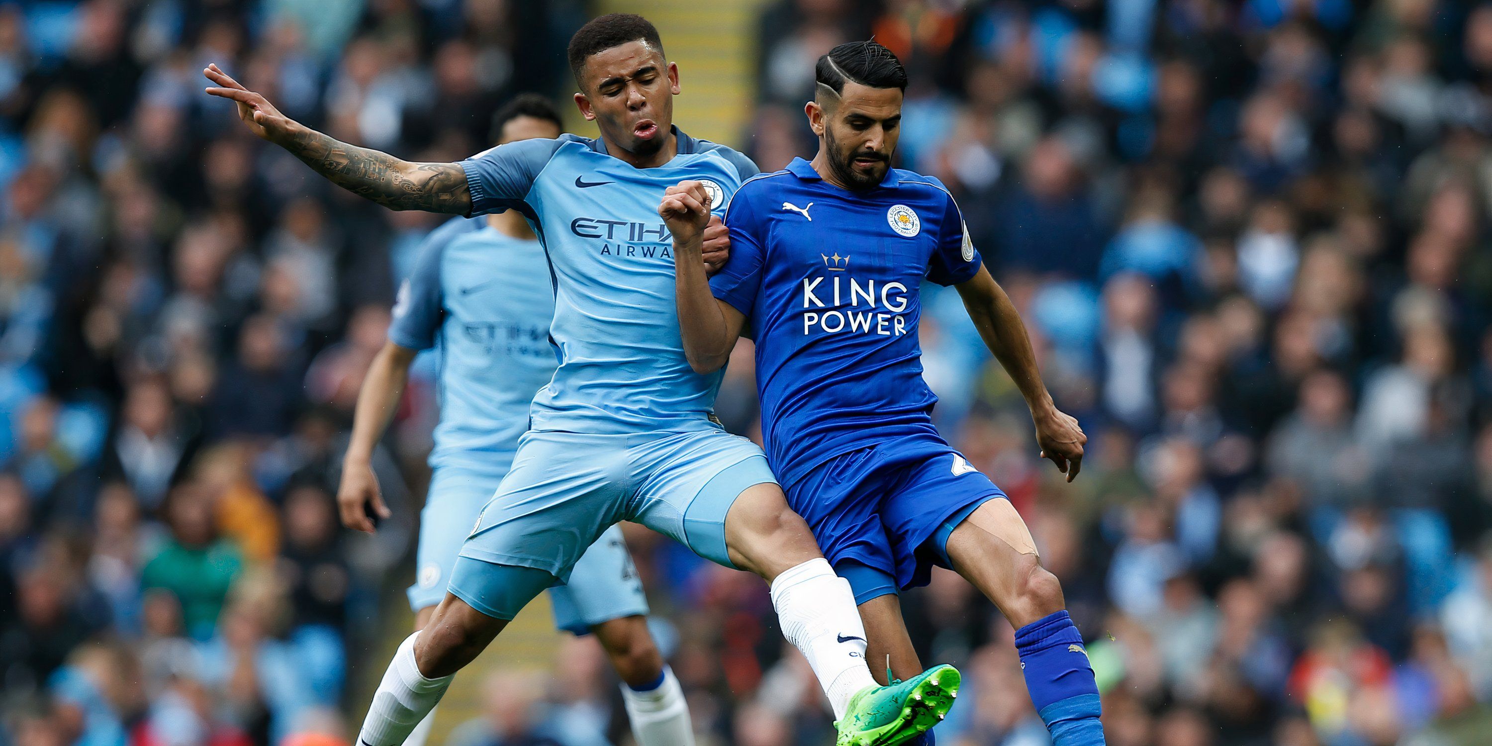 10 Greatest Right-Wingers in Premier League History [Ranked]