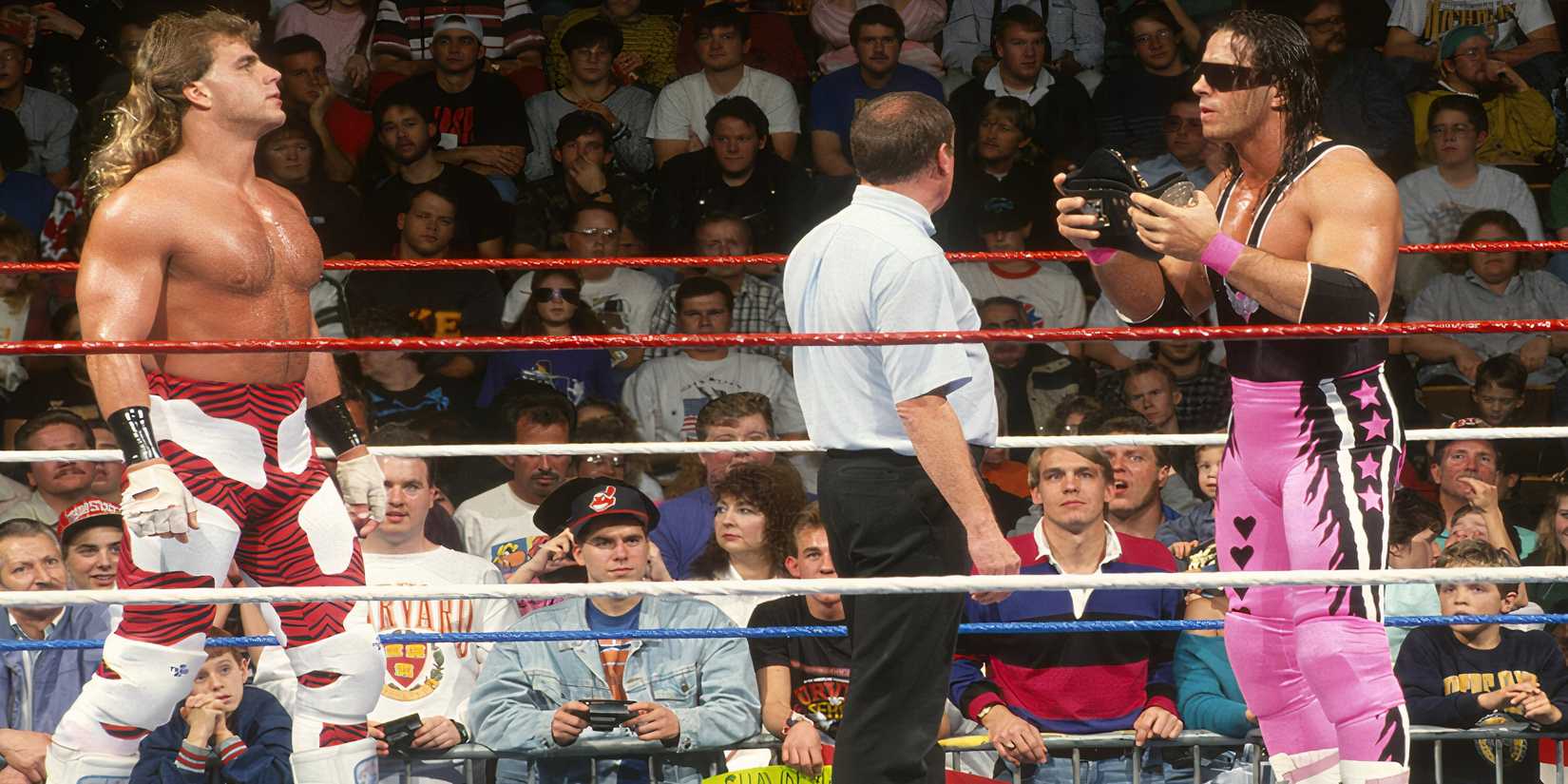10 Loudest Crowd Pops In WWE History (Ranked)