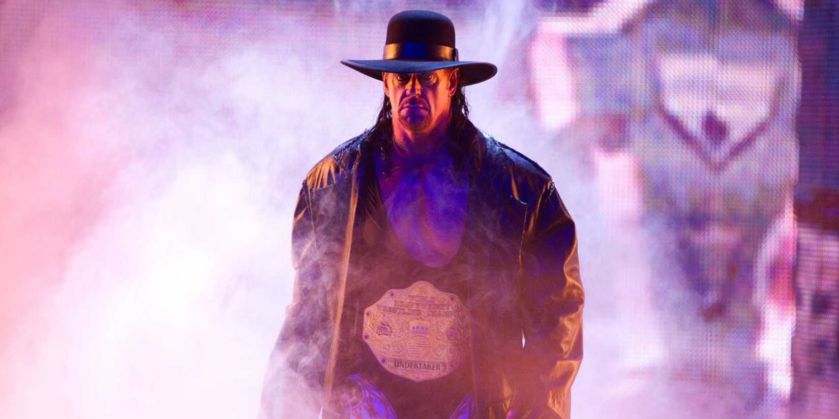 The 10 Best Wrestlers of the WWE Ruthless Aggression Era