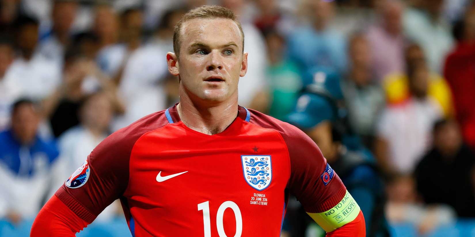 10 Best England Strikers in Football History (Ranked)