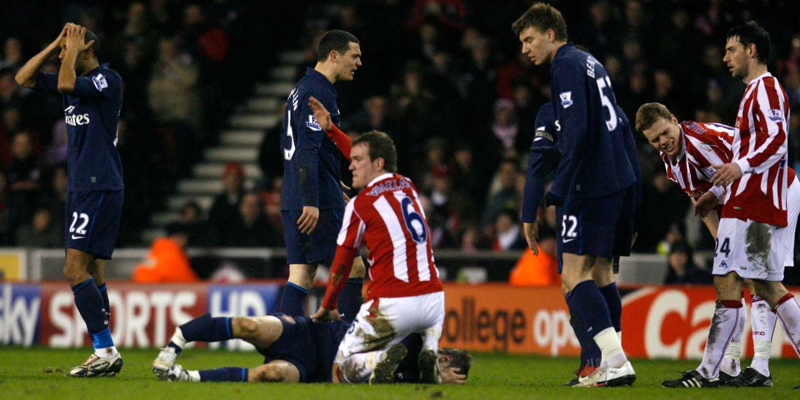 Why Stoke City Fans Boo Aaron Ramsey