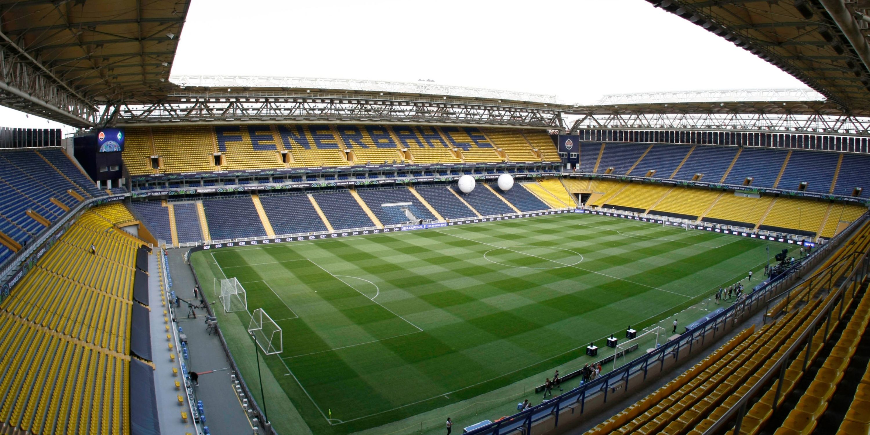 Gianluigi Buffon Named 2 British Stadiums Among 3 Favourite Grounds He ...