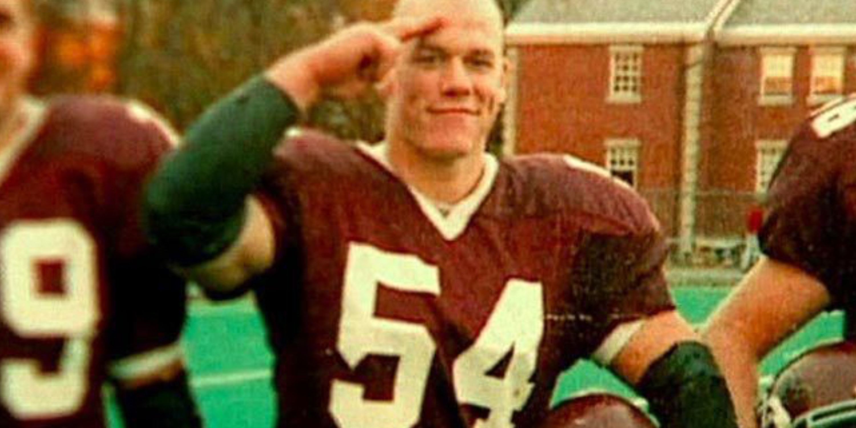 10 WWE Wrestlers Who Were American Footballers