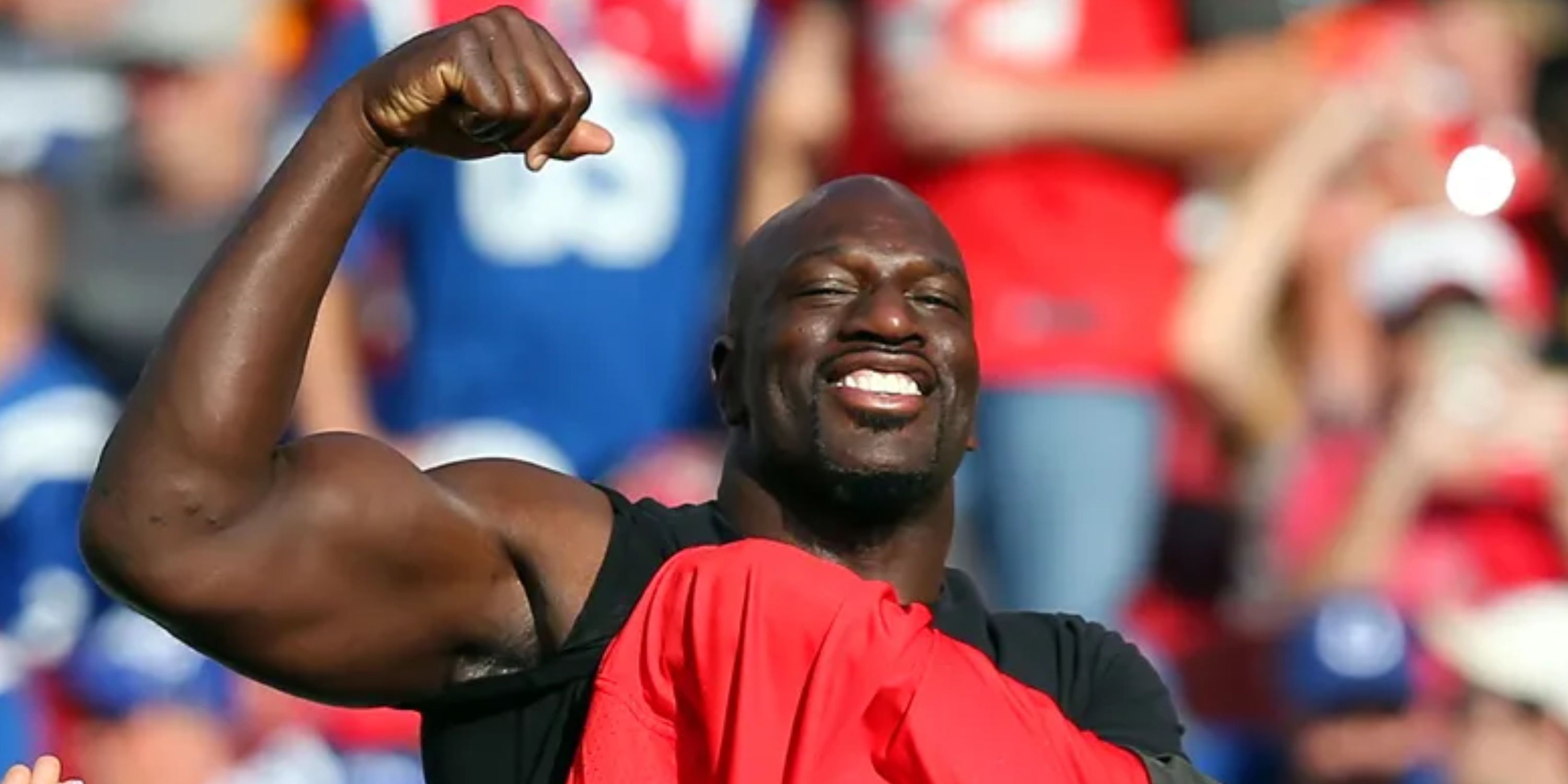 10 WWE Wrestlers Who Were American Footballers
