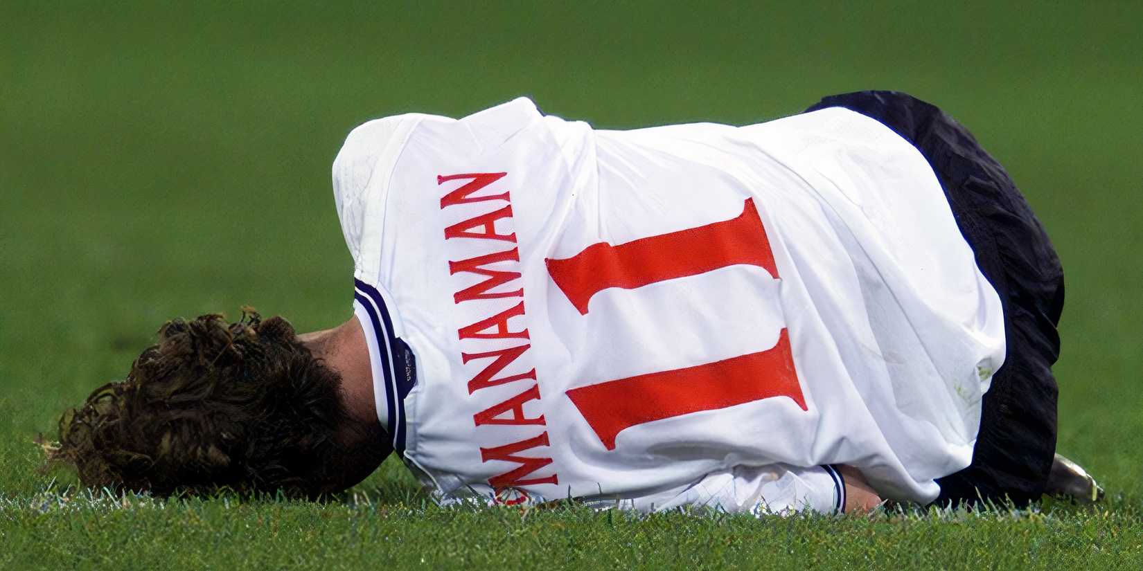 10 Greatest England Wingers in Football History [Ranked]