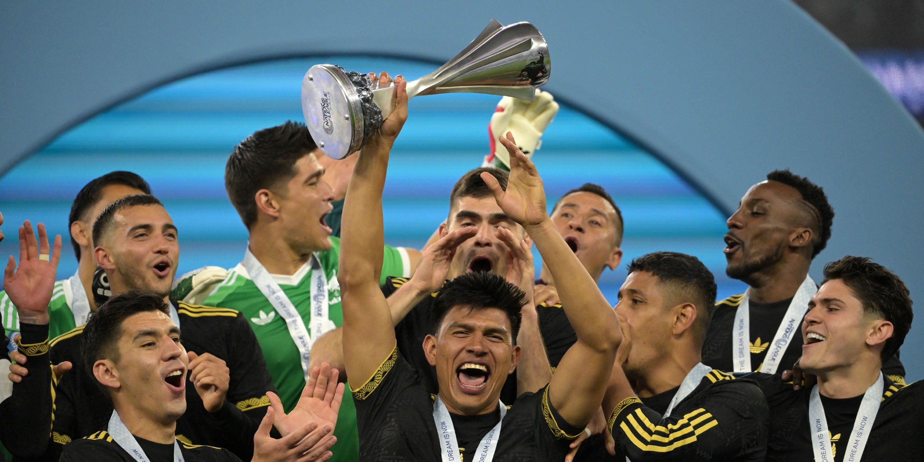 Mexico vs Suriname Predicted Starting Lineups for Concacaf Gold Cup Game