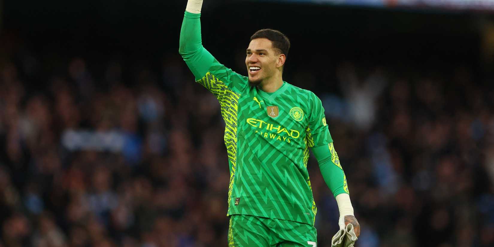 Premier League Golden Glove Race (2024/25)