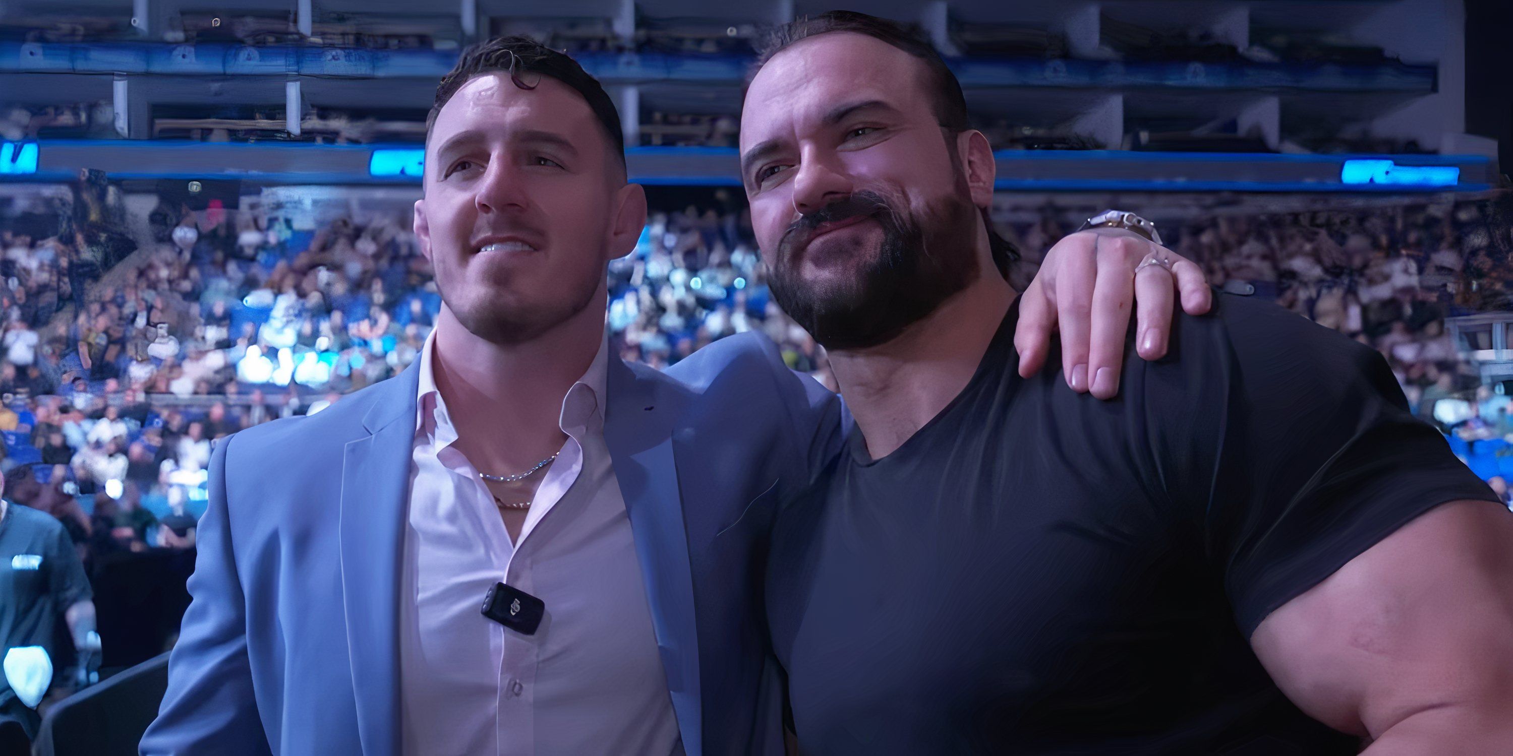 Size Difference Between UFC Heavyweight Tom Aspinall & WWE Superstar ...