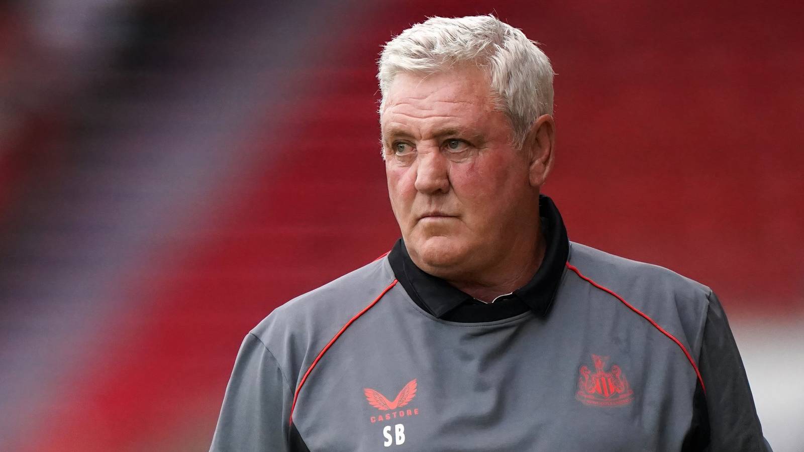Steve Bruce Hits Back at Dwight Gayle After he Slammed His Tactics at ...