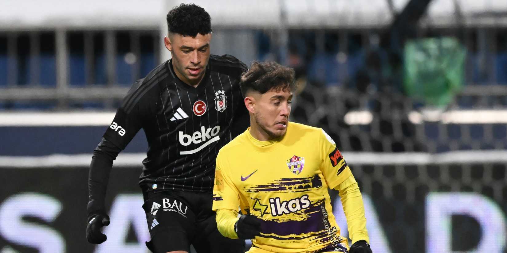 What Has Happened to Oxlade-Chamberlain Since Solskjaer Became Besiktas ...