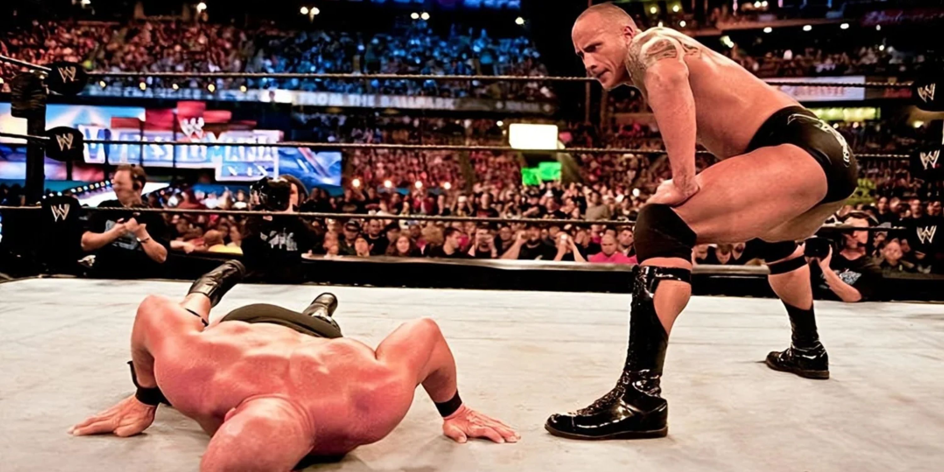 5 Gruesome-Looking Wrestling Submissions & 5 That Appear Harmless