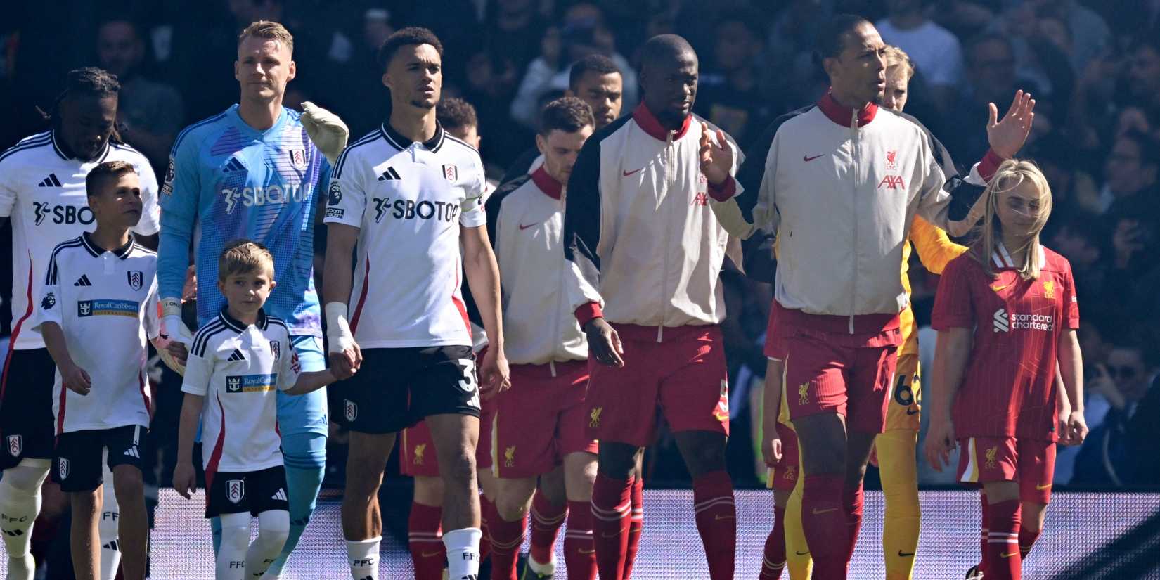 Virgil van Dijk Appears to Throw an ‘Elbow’ as Footage Emerges From ...