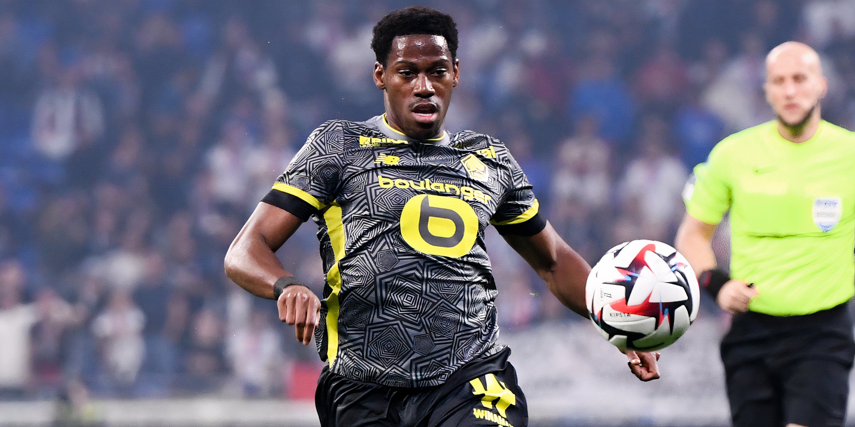 Jonathan David latest: Napoli, Juventus push but no decision yet