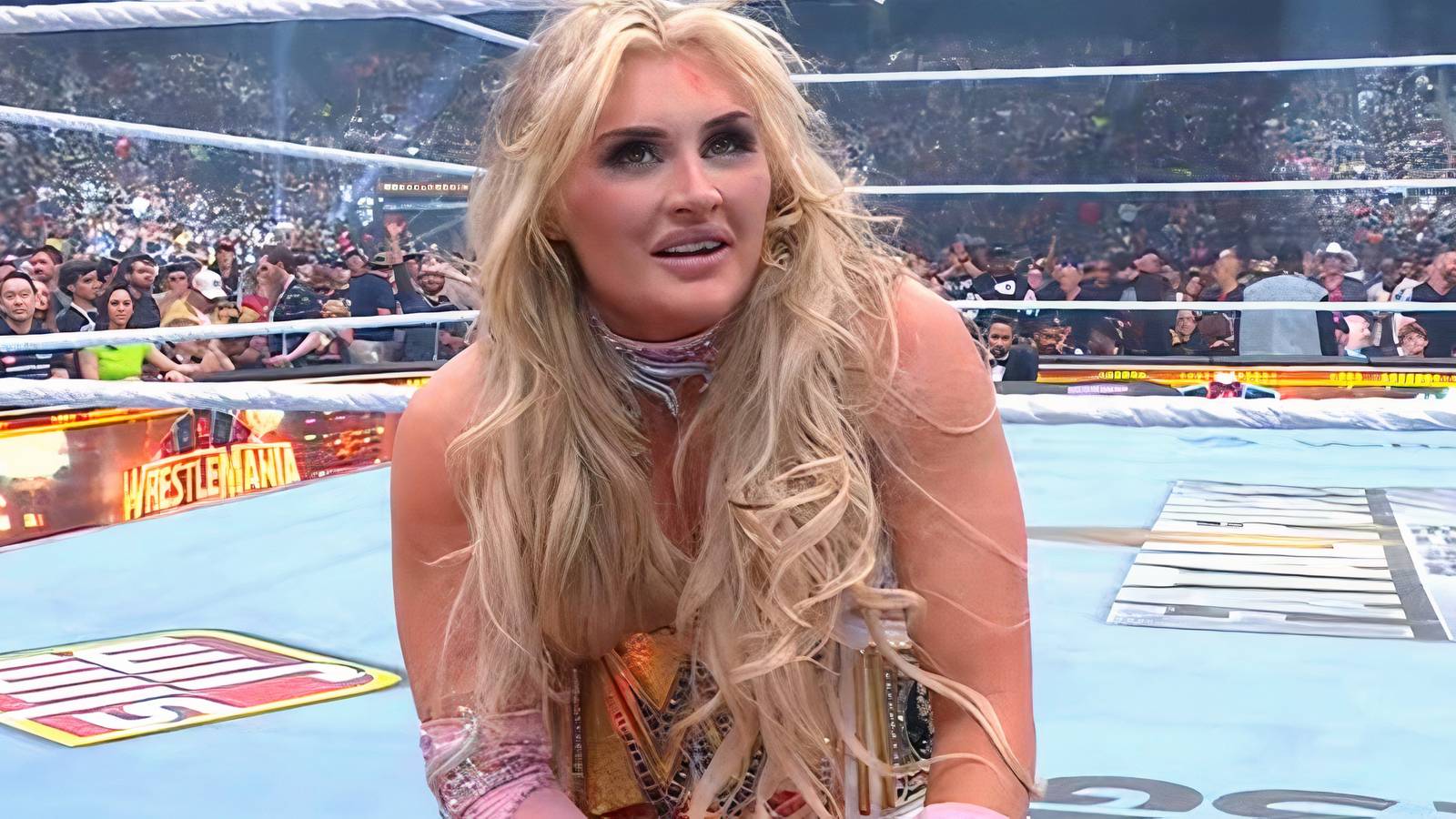 Tiffany Stratton Appears to Chip Tooth in WWE WrestleMania 41 Match
