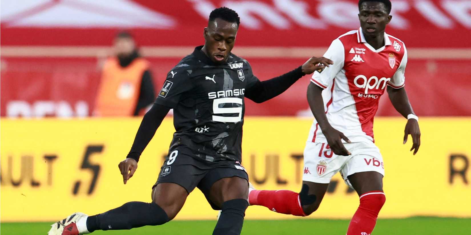 Fabrizio Romano: Nottingham Forest Table £26m Bid to Sign 'Killer' Striker