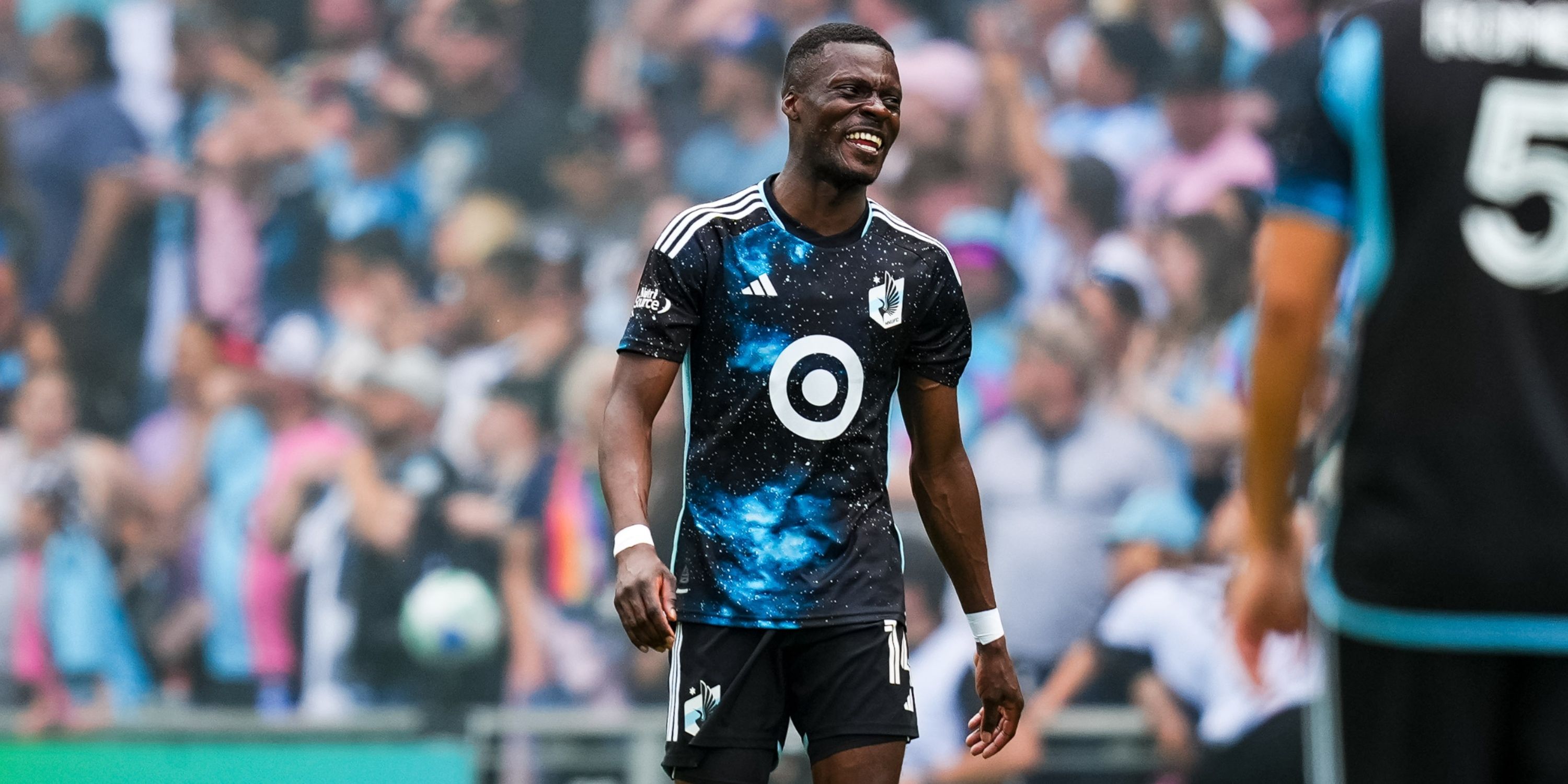 35 Greatest Football Players Of All Time (2025)