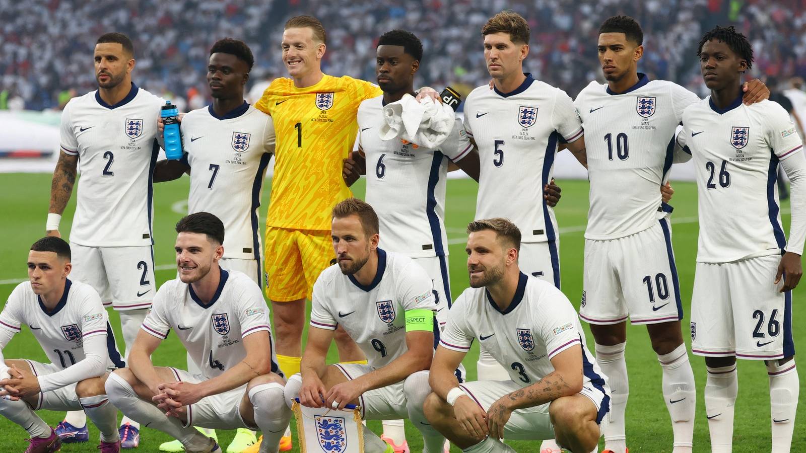 Love Island Star Also Works as Body Double For Current England ...
