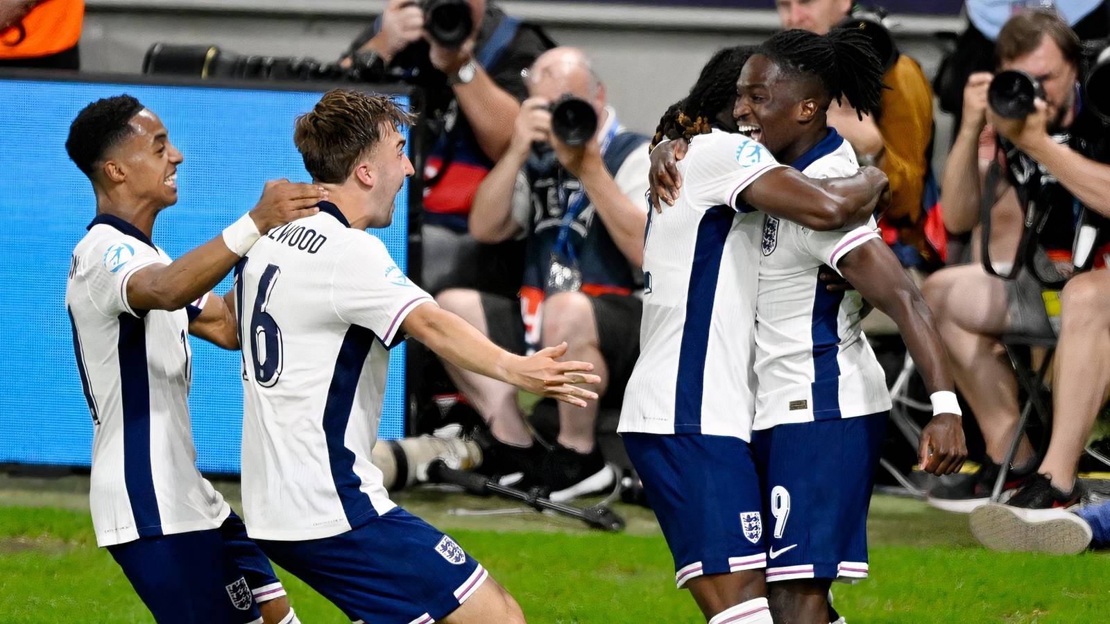 England U21s 3-2 Germany U21s: Under-21 Euro Final Player Ratings and ...