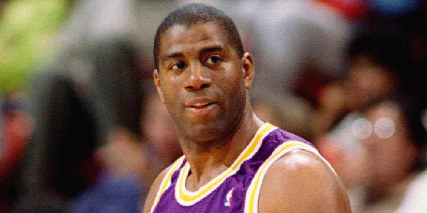 20 Greatest NBA Players of All Time Ranked By Fans