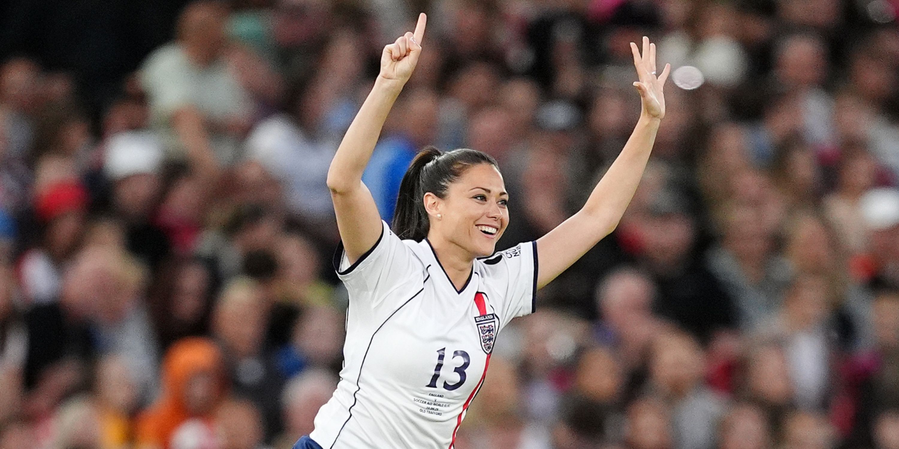 Man Utd Fans Outraged by Liverpool Fan Sam Quek’s Soccer Aid Entrance