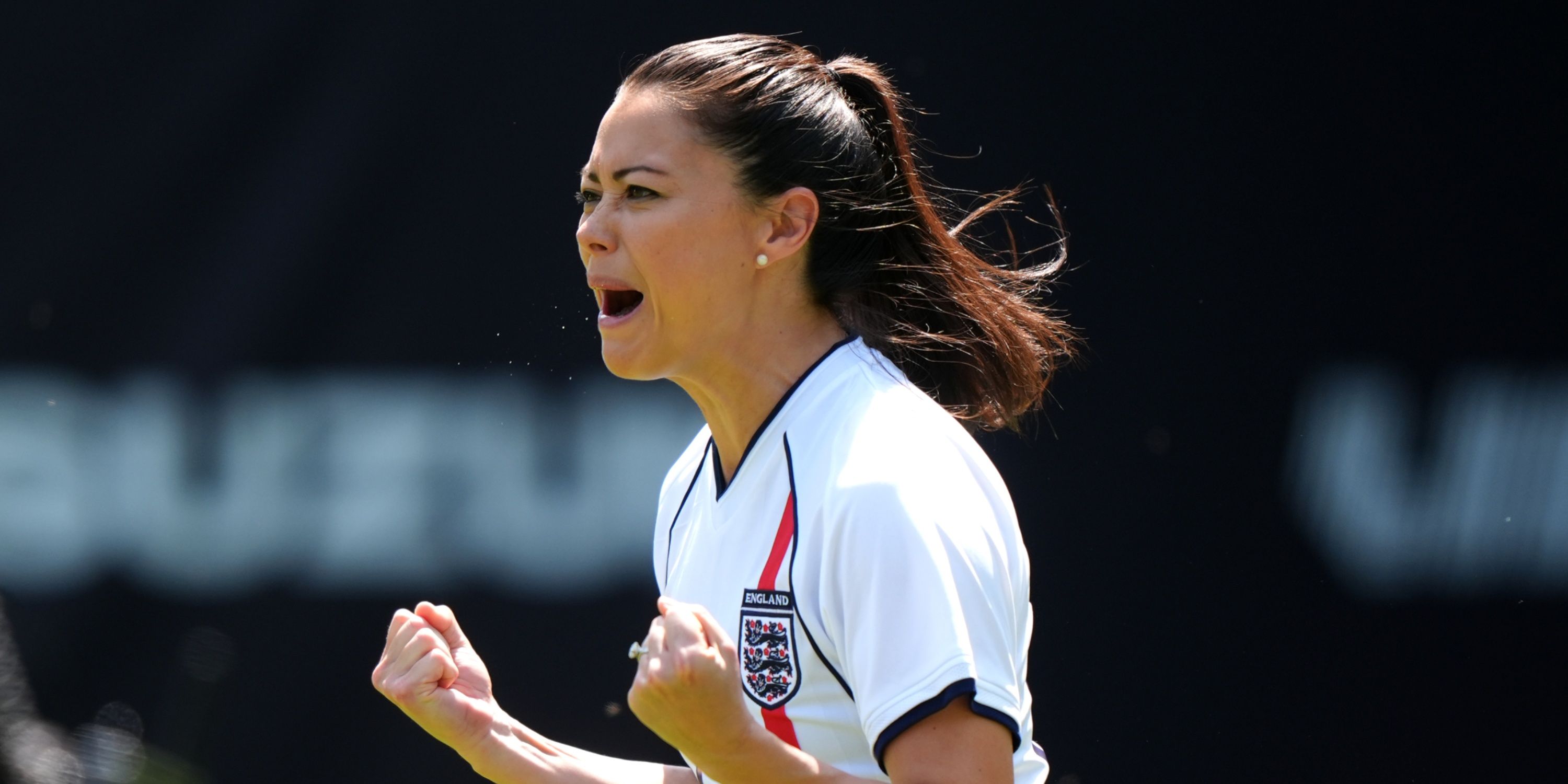 Man Utd Fans Outraged by Liverpool Fan Sam Quek’s Soccer Aid Entrance