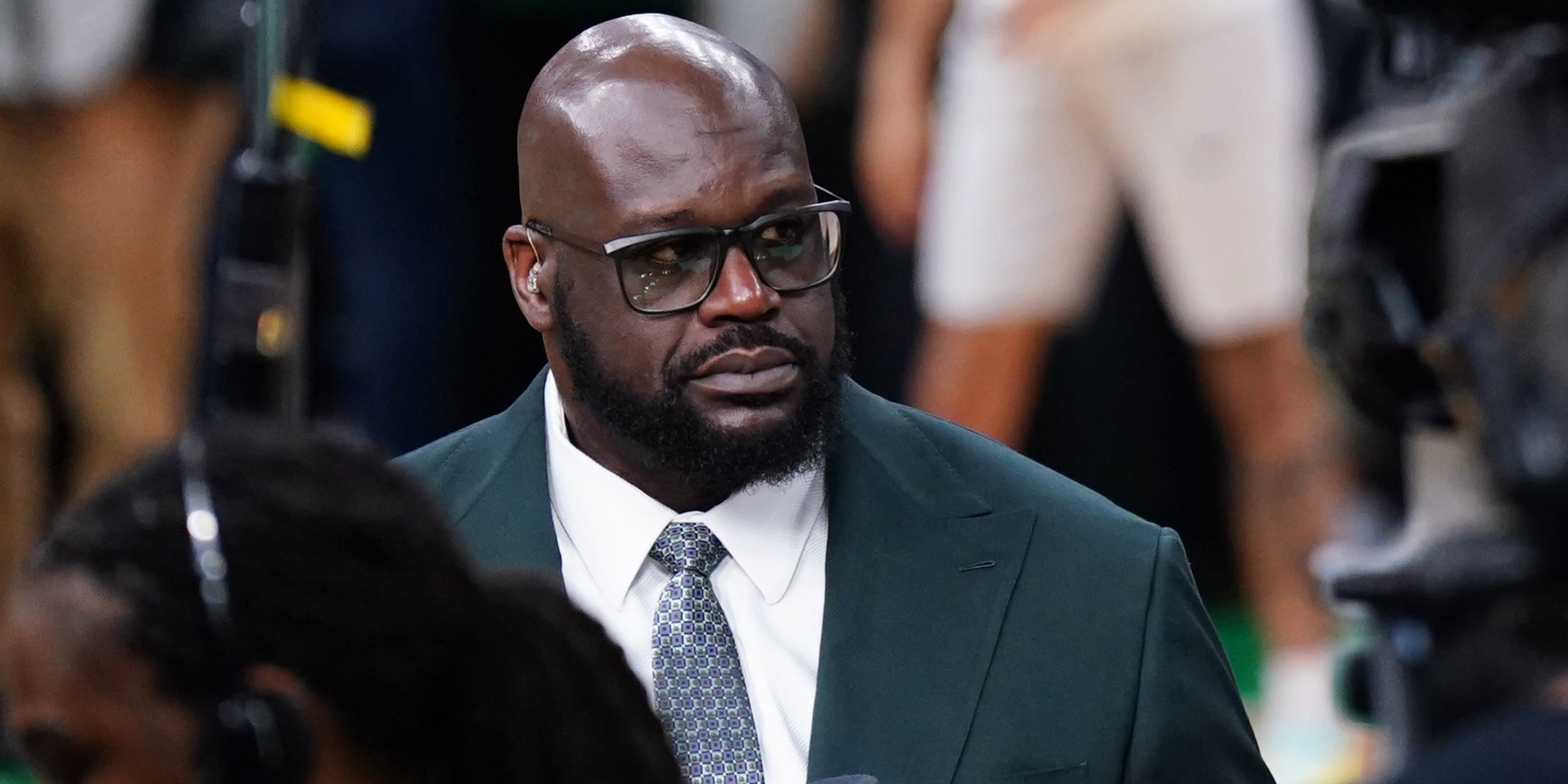 Shaquille O'Neal Picks Winner Between Prime Michael Jordan & LeBron ...