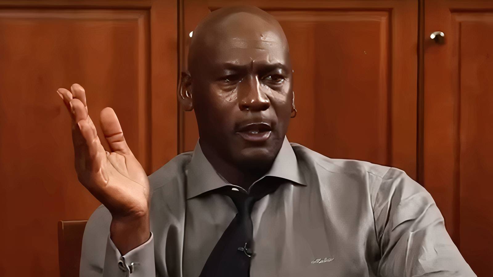 Why Michael Jordan's Eyes Are Yellow - Doctor Explains