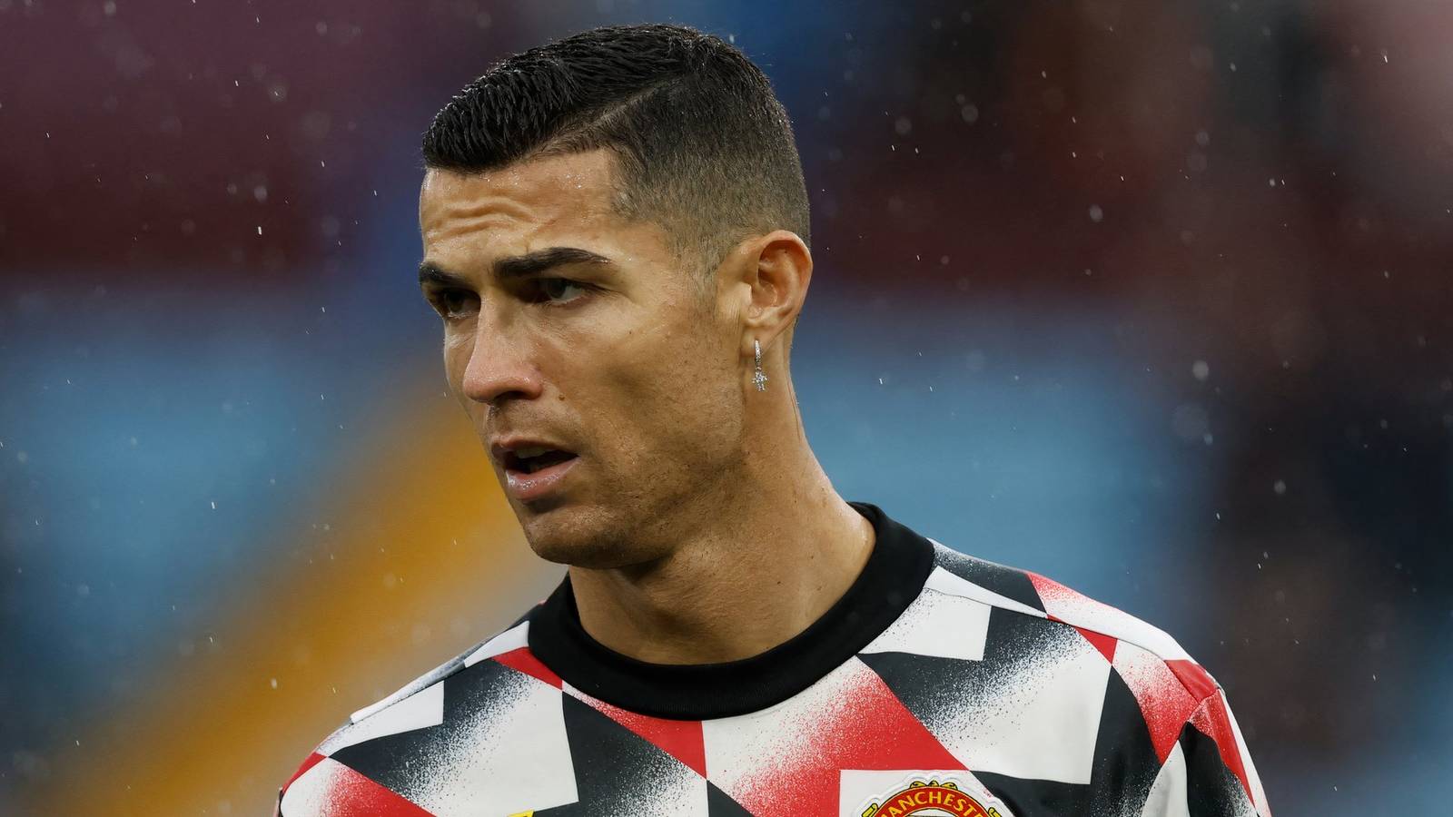 Cristiano Ronaldo Said 61k-Seater British Stadium was the Most ...