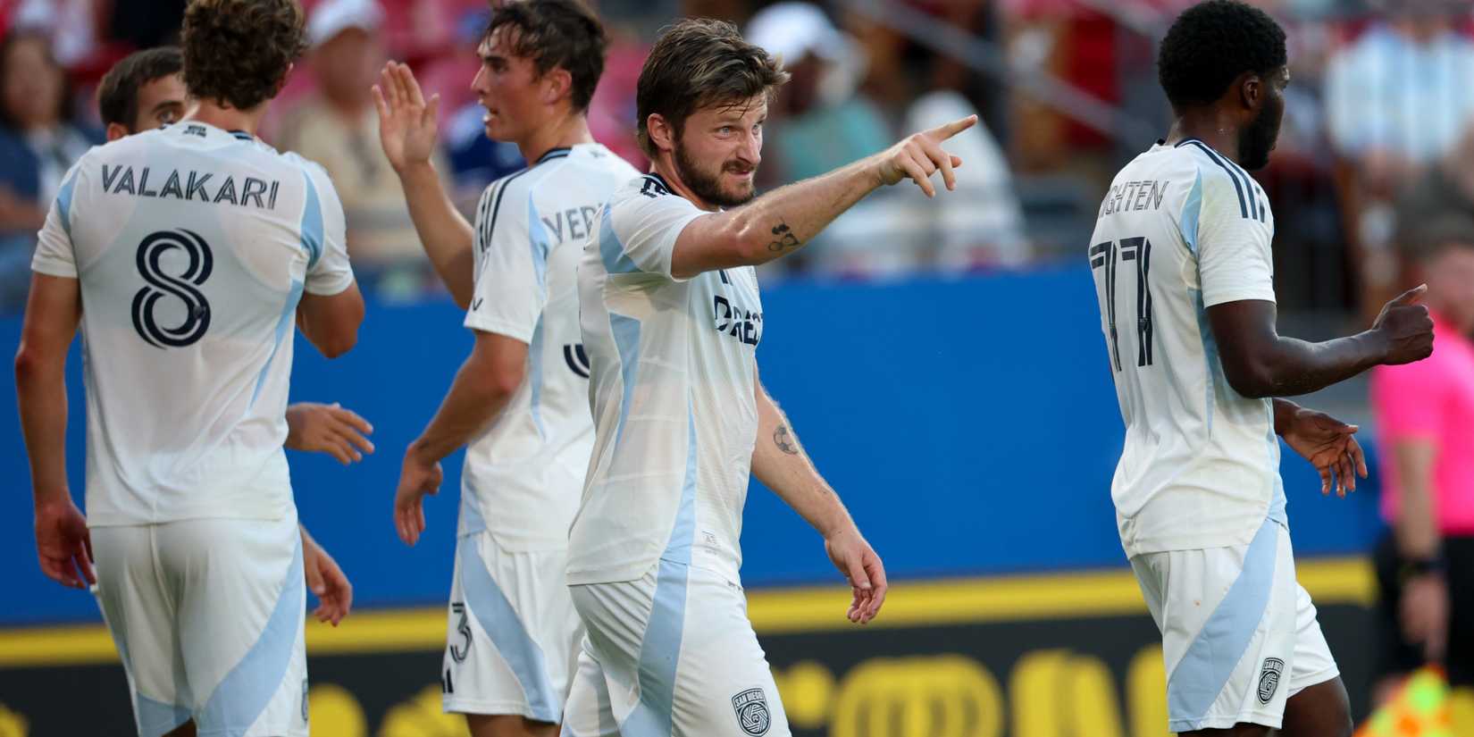 Tom Bogert's MLS MVP Power Rankings: Epic Race Will Go Down to the Wire