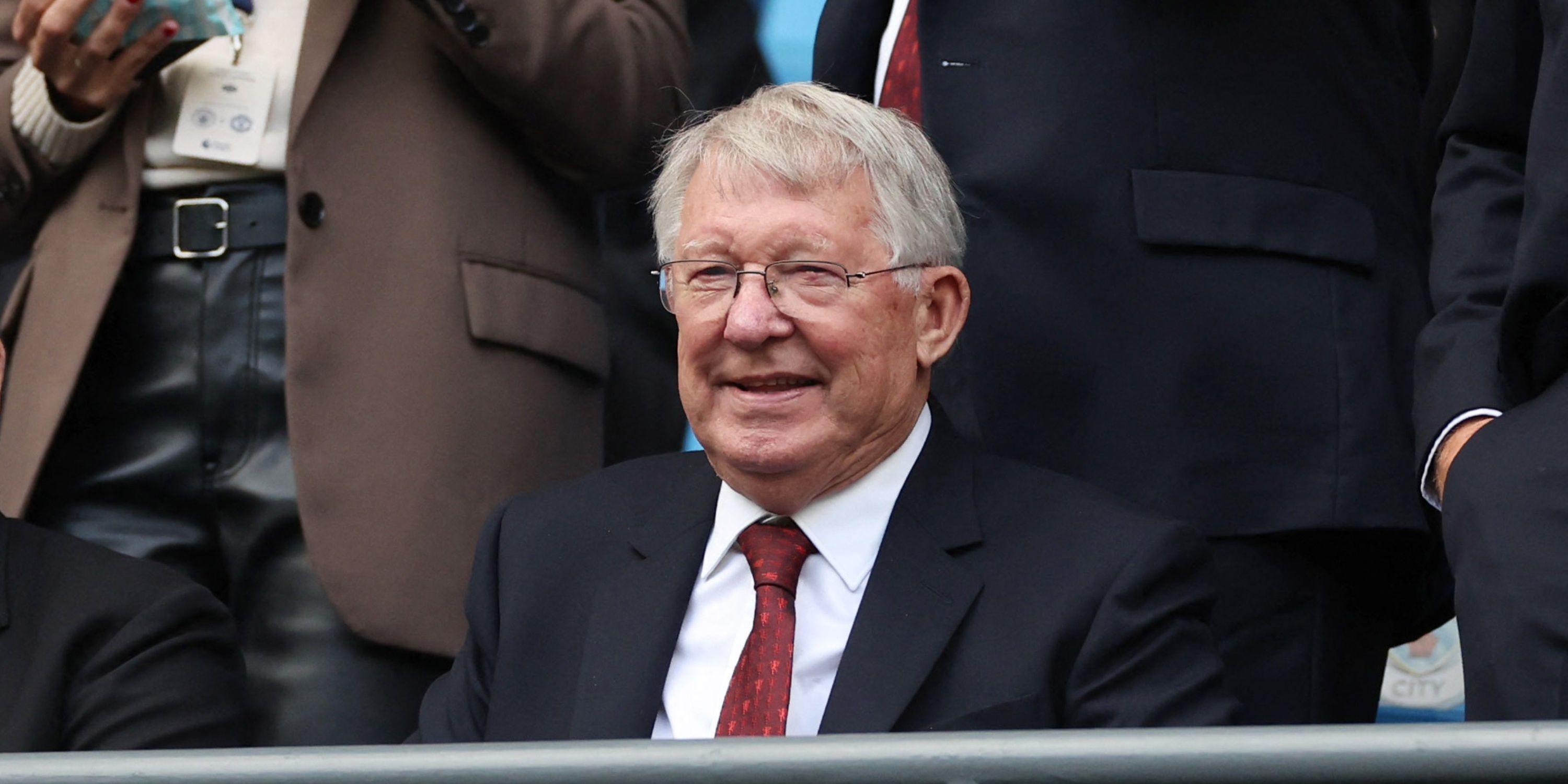 Sir Alex Ferguson Felt Scottish Cult Hero's Corner Kicks Were 'Worth £ ...