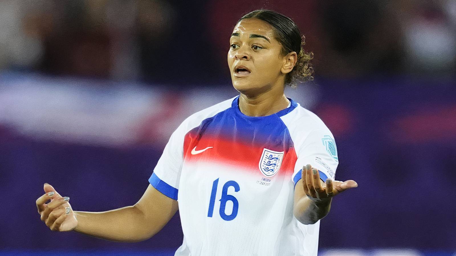 Why Jess Carter Was Only England Player Missing From Euro 2025 Bus Parade