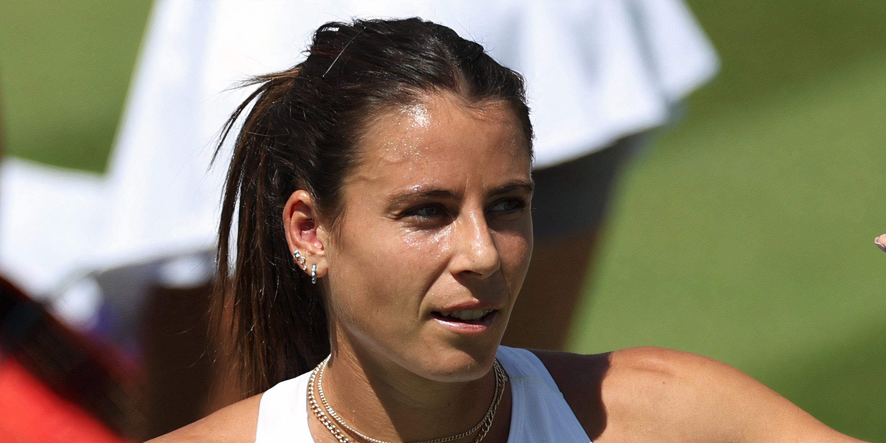 Wimbledon's Emma Navarro is Worth More Than Federer, Nadal & Djokovic ...