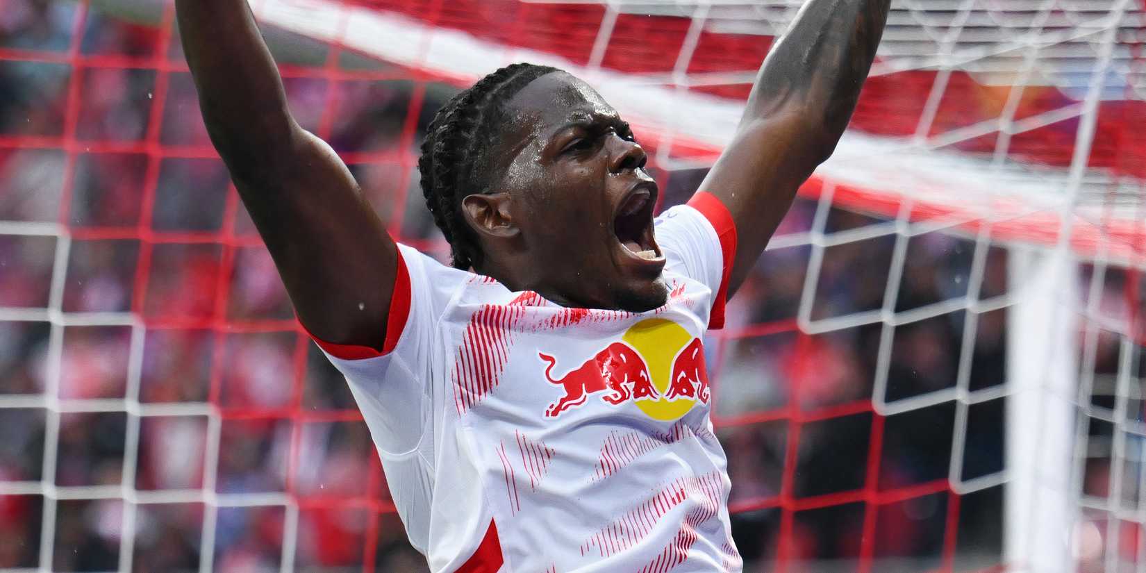 Not Guehi: Liverpool ‘Frontrunners’ to Sign ‘Monster’ Defender, Set to ...