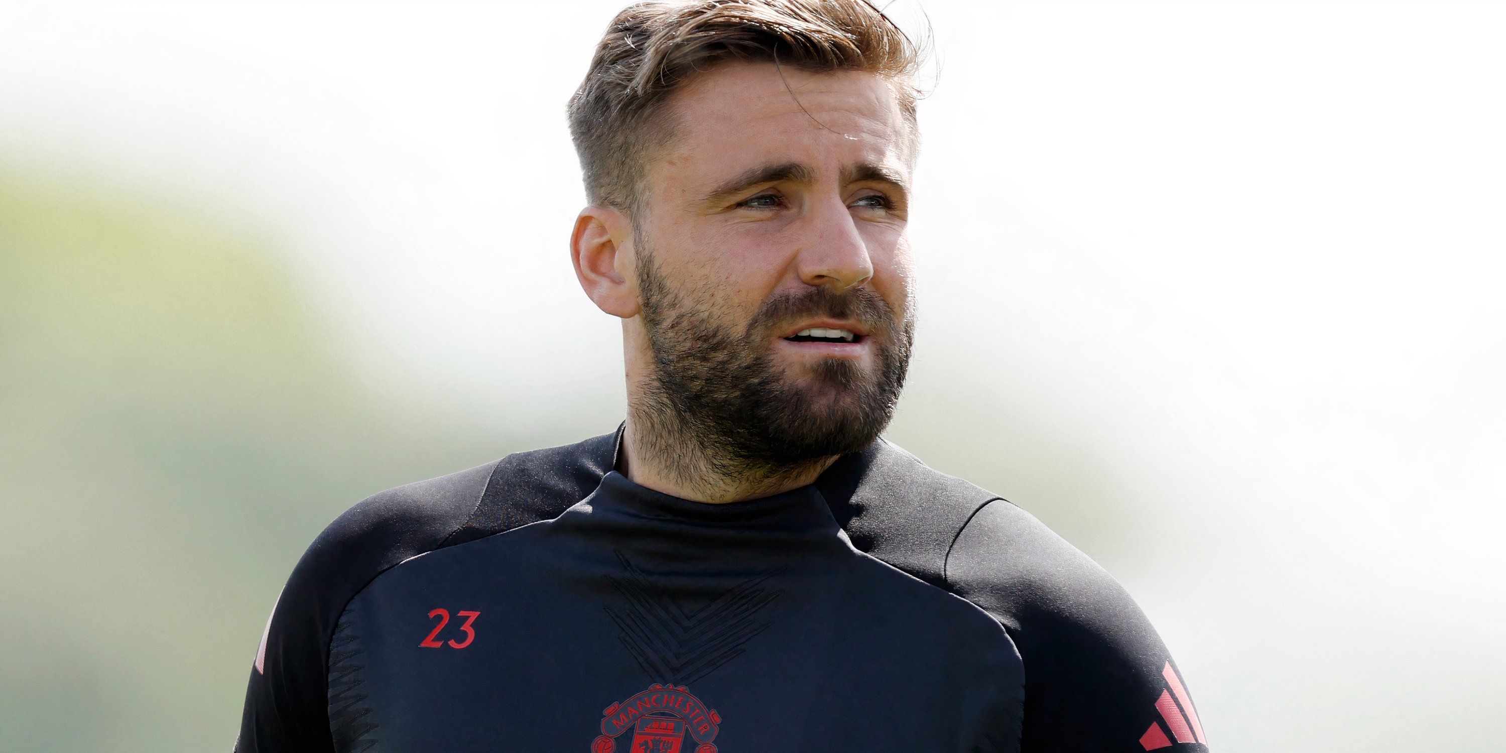 Man Utd Fans Discuss Luke Shaw's Physique on Return to Training