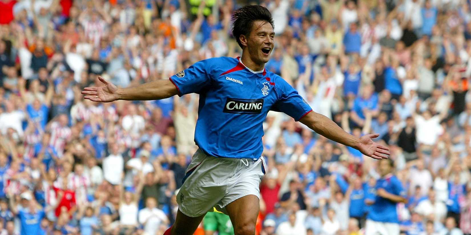 Chris Sutton Ranked His Top 6 SPFL Strikers Ever - Celtic Icon Henrik ...