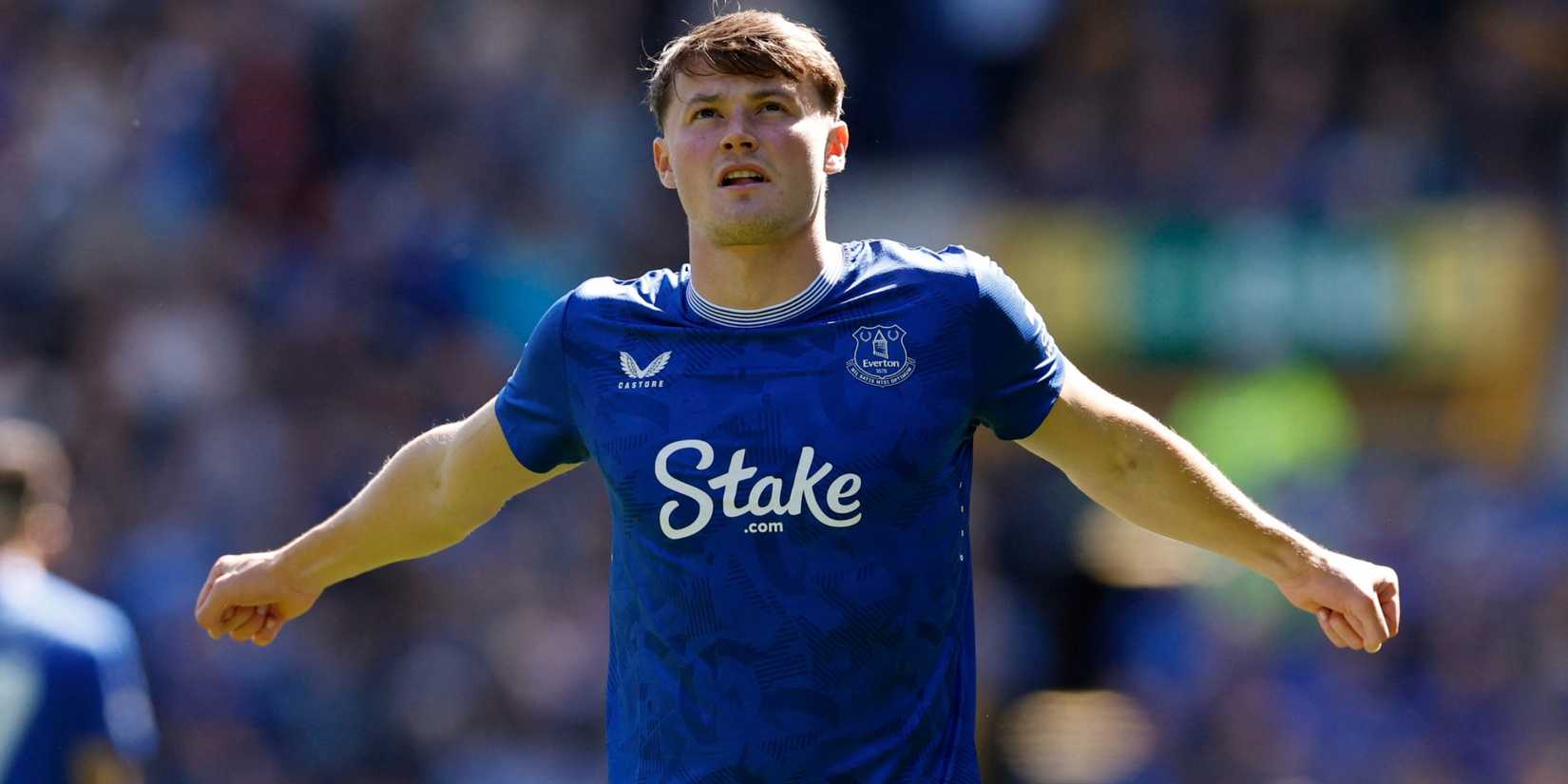 Everton Table Offer to Sign Bologna Right-Back Emil Holm