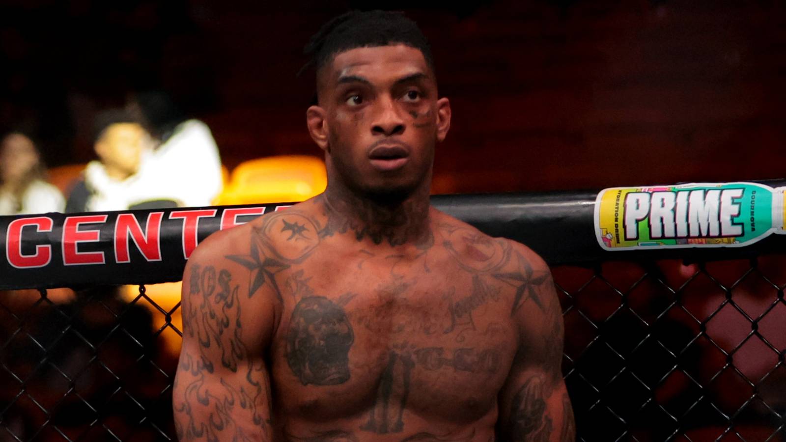 UFC Fighter Sedriques Dumas Stuns Fans By Showing How Much Money is in ...