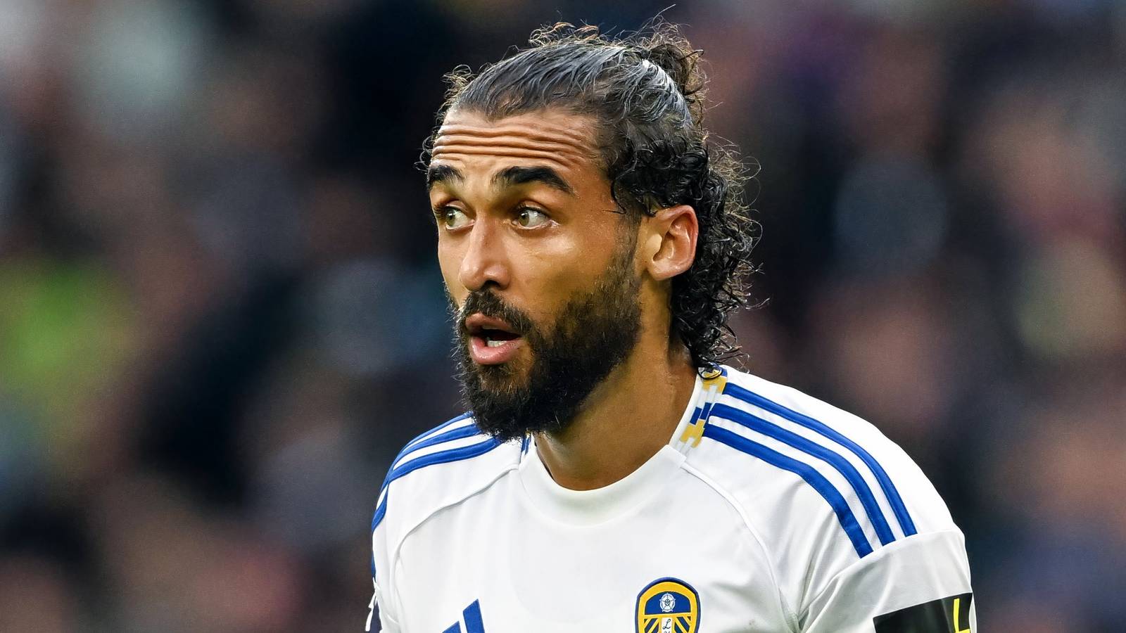 Daniel Farke Addresses Dominic Calvert-Lewin Not Taking Knee Before ...
