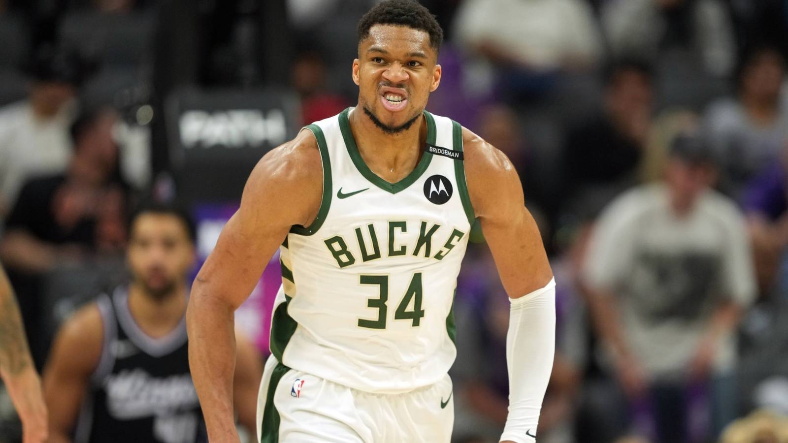 Giannis Antetokounmpo Vows to Never Demand Trade from Bucks: 'I'm ...